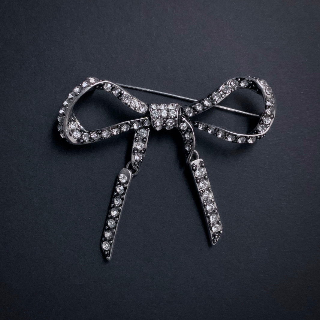 Art Deco, Art Nouveau & Vintage Style Brooches